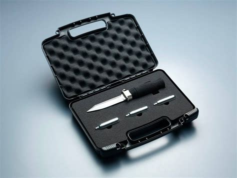 Wasp Injection Knife Original Neoprene Grip
