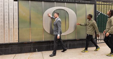 Everything Oregon Hc Dan Lanning Said During Rose Bowl Selection Day Press Conference