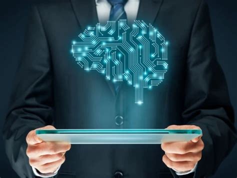 Кръстникът на изкуствения интелект бие тревога скоро ще е по умен от