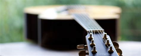 Musical Instrument Guide The Structure Of The Acoustic Guitar