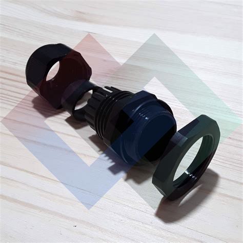 Купить Кабельный ввод чёрный PG 21 + 502676 по лучшей цене | sparekits.com