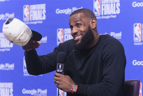 Charles Barkley Is ‘so Mad About Lebron James Retirement Talk