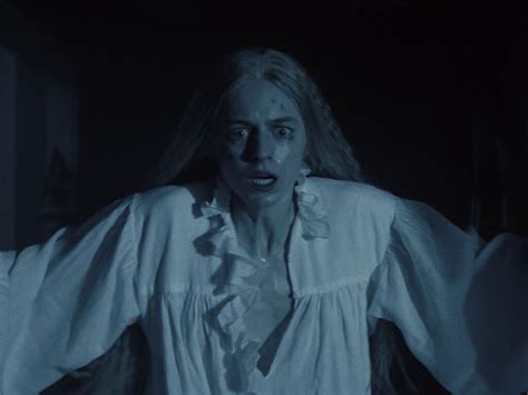 How The Costumes Of Nosferatu Got Historical Horror Right