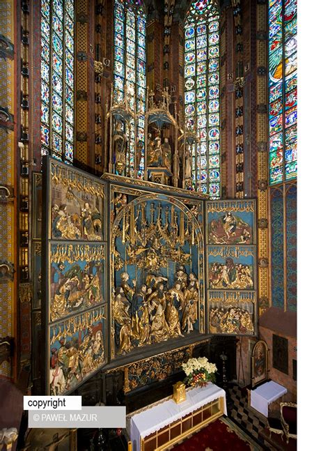 Ołtarz Wita Stwosza Kościół Mariacki w Krakowie zdjęcia fotografie architektury