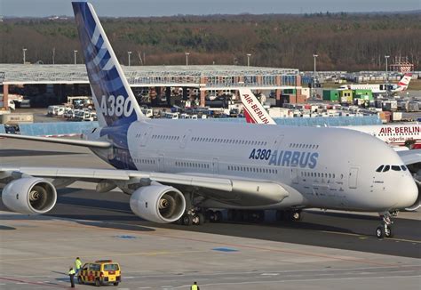Airbus A Original Livery At Frankfurt Airport Aircraft Wallpaper Aeroplane Wallpapers
