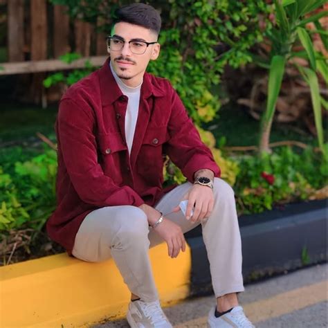 ‎𝓜𝓐𝓚𝓡𝓐𝓜 مَكْـرَم‎ Makram Qassem1 • Threads Say More