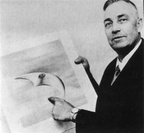 Kenneth Arnold The Man Who Introduced The World To Flying Saucers
