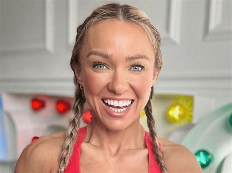 Caroline Girvan In Two Piece Workout Gear Shares Workouts — Celebwell