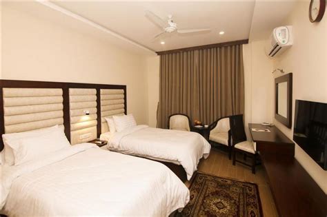 Hotel One Rahim Yar Khan Tripako