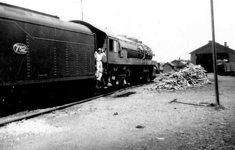 720 Class Locomotive 732 At Terowie Loco Depot 1960 Commonwealth