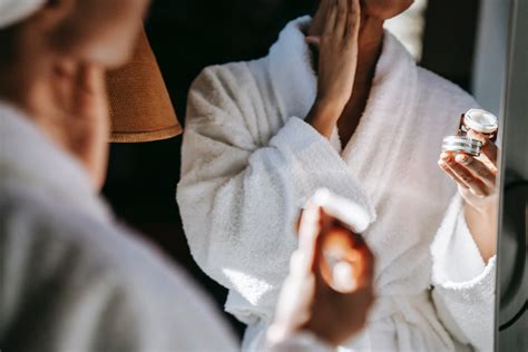 Medical Grade Skincare Vs Over The Counter Products Senté