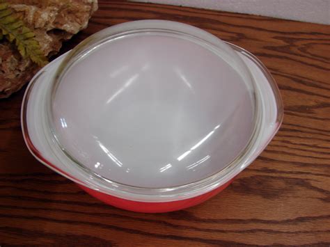 Vintage Pyrex 024 Flamingo Pink 2 Quart Casserole W Matching Lid