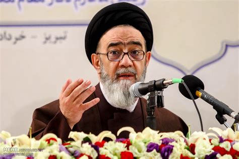 اعضای شورای شهر تبریز از مسائل حاشیه ای خودداری کنند خبرگزاری مهر
