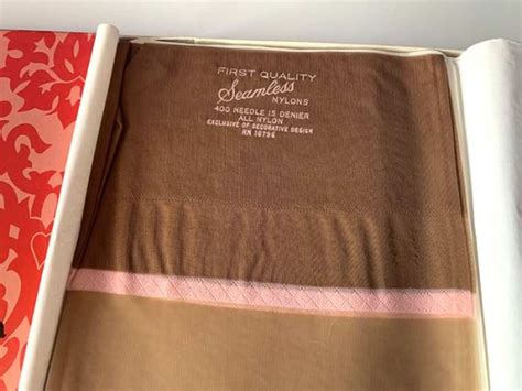 Vintage Rht Nylon Stockings With Pink Stripe Nylons Sz 10 M Legsware Shop