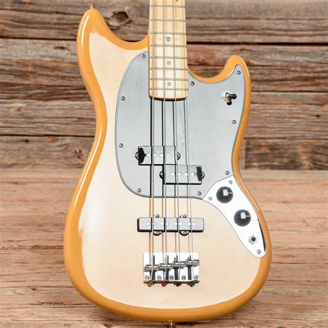 Fender Player Mustang Pj Bass Butterscotch Blonde 2021 Chicago Music