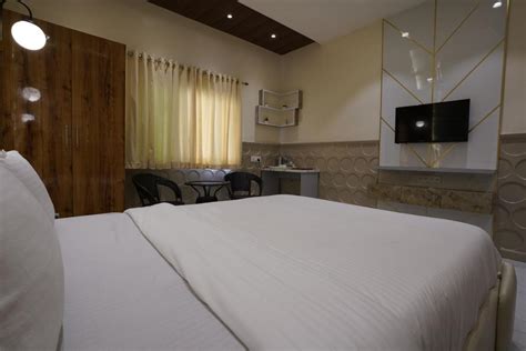 Palm Springs Beach Resort Gorai Mumbai