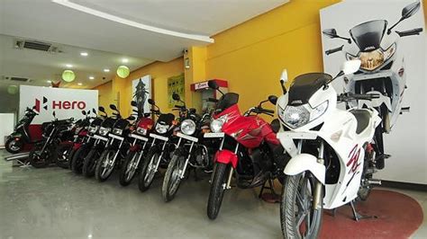 Hero Motocorp Re Enters Used Two Wheeler Business Through Hero Sure