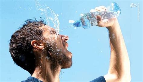 مشرق نیوز اینفوگرافیک توصیه‌هایی برای پیش‌بینی و پیشگیری از گرمازدگی