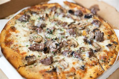 The 10 Most Popular Pizza Toppings List Wire