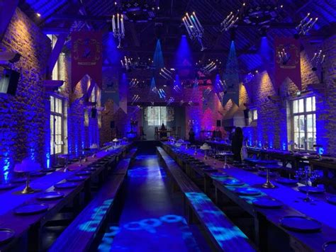 Harry Potter lécole des sorciers Le Rocher Portail ouvre ses portes