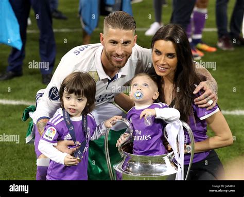 Real Madrid's Sergio Ramos celebrates with Pilar Rubio and their ...