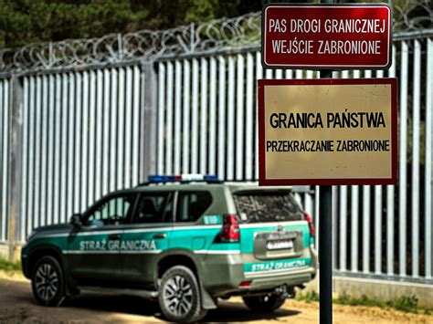 Strefa buforowa przy granicy z Białorusią Jest podpis szefa MSWiA