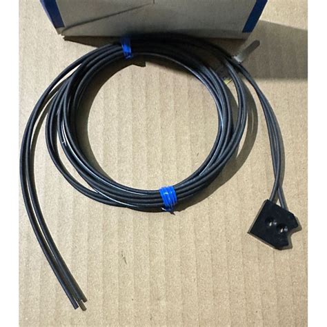 Omron E L Precision Industrial Fiber Sensor With M Range