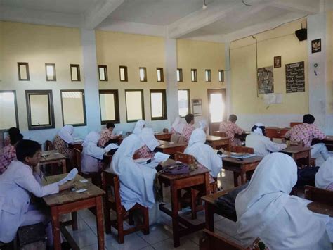 Kerangka Dasar Pengawasan Dan Evaluasi Pendidikan Halaman 1