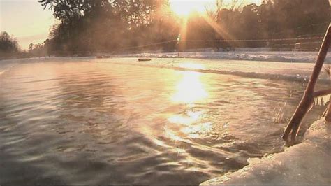 Russian Swimmers Swim Outdoors In 20c Temperatures Youtube