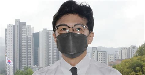 론스타 관련 질문에 답하는 한동훈 법무부 장관