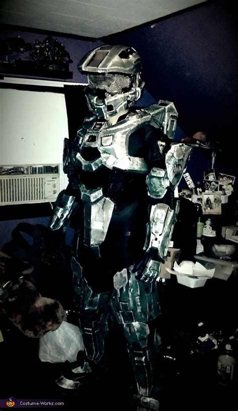 Master Chief Costume Idea | DIY Costumes Under $35