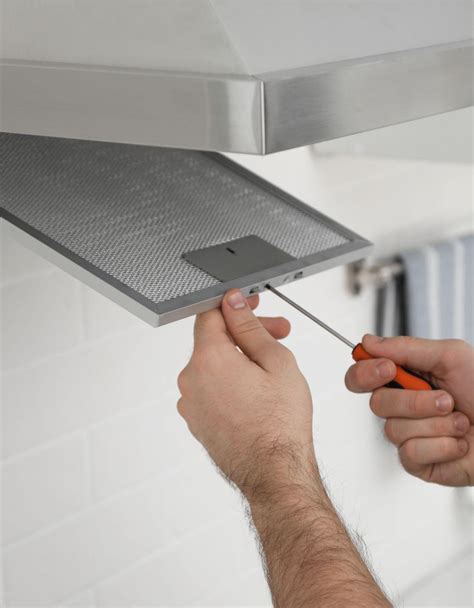 Cooker Hood Repairs In London Expert Extractor Fan Engineers
