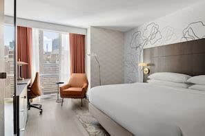 Courtyard By Marriott New York Manhattan Chelsea Reviews Deals