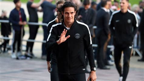 Psg Cette Légende Du Psg Qui Senflamme Littéralement Pour Edinson