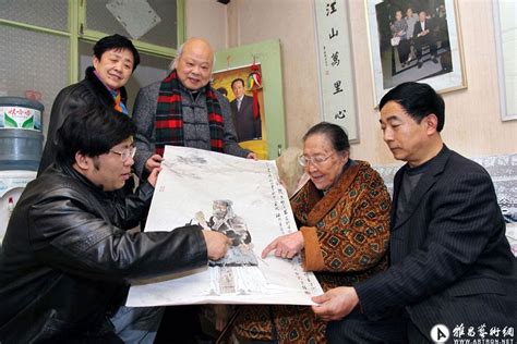 孔维克相册 全部相册 孔维克艺术相册 孔维克照片 孔维克图片 孔维克合影 孔维克活动孔维克官方网站 雅昌艺术家网