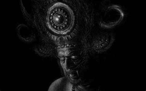 ഇന്നേവരെ കാണാത്ത ലുക്ക് എന്ന് ആരാധകർ ഭ്രമയു ഗത്തിന്റെ ഞെട്ടിക്കുന്ന പുതുവത്സര പോസ്റ്റ