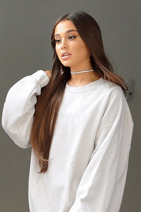 No One Can Compare To Our Goddess She Owns My Bwc R Arianagrandelewd