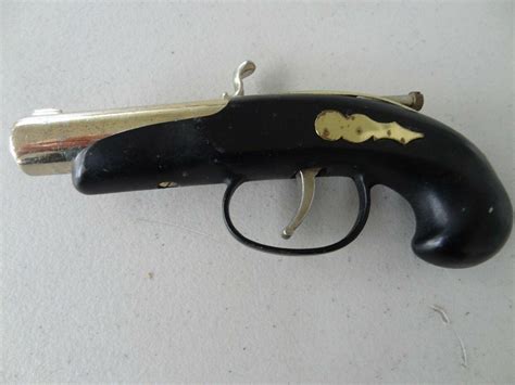 Flintlock Pistol Lighter Vintage Sparks 4556401952