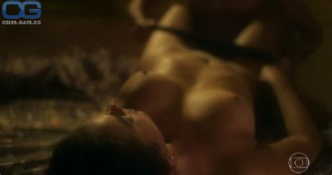 Bruna Marquezine Nackt Nacktbilder Playboy Nacktfotos Fakes Oben Ohne