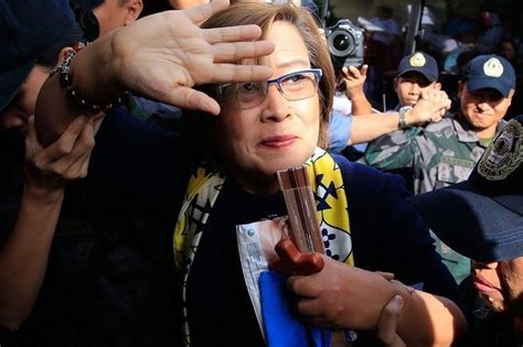 De Lima Duterte Critic Detained On Drug Cases Will Seek Reelection In