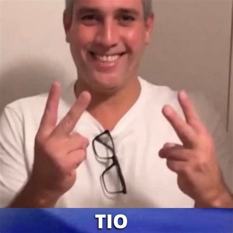 Maria on Twitter Como é que o fandom vai se comportar um tio desse