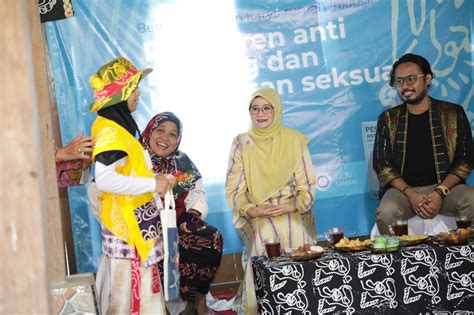 Batik Pegon Rumah Inklusif Kebumen Tembus Pasar Dunia Nawal Yasin