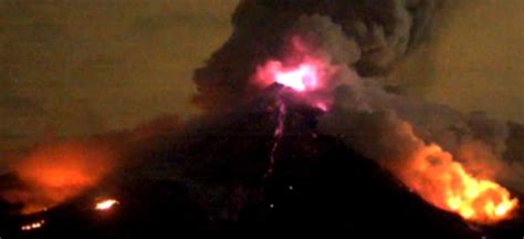 Recomendaciones Ante La Intensa Actividad Del Volcán De Colima Video