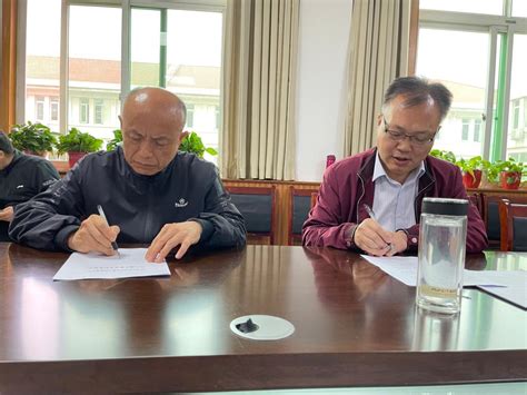 工商管理学院召开全面从严治党暨以案促改工作会 工商管理学院