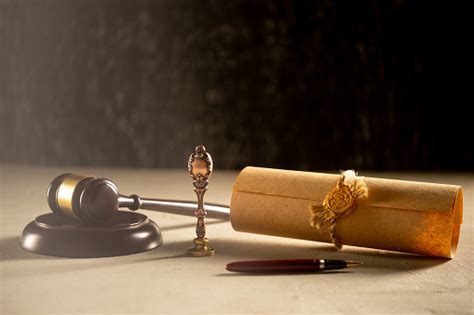말골 공증인의 공개 펜과 유언장과 마지막 의지에 스탬프 공증인 공공 도구 계약서에 대한 스톡 사진 및 기타 이미지 계약서