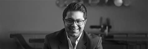 کنسرت بجنورد حجت اشرف زاده تمدید شد 23 و 24 فروردین هتل داریوش