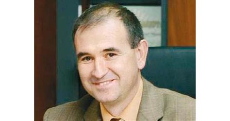 Кметът на Ямбол обвинен за ремонт на осем улици