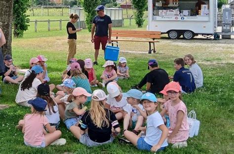Pique nique des vacances pour lécole Saint Ennemond 03400