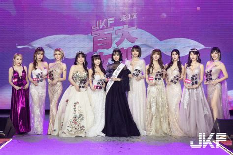 呱吉與「台版新垣結衣」上演「老婆不要看」戲碼 體驗希希魅力無法擋 早安台灣新聞 Morning Taiwan News