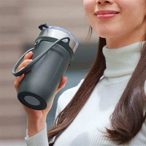 ハンドル付き真空ステンレスタンブラー550ml グレー の商品詳細｜販促品・景品・ノベルティ特価市 名入れ・包装も充実